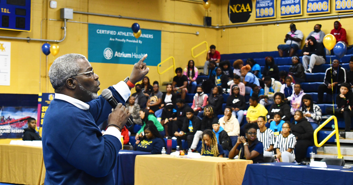 Prospective Golden Bulls Visit Campus for Open House | Johnson C. Smith ...