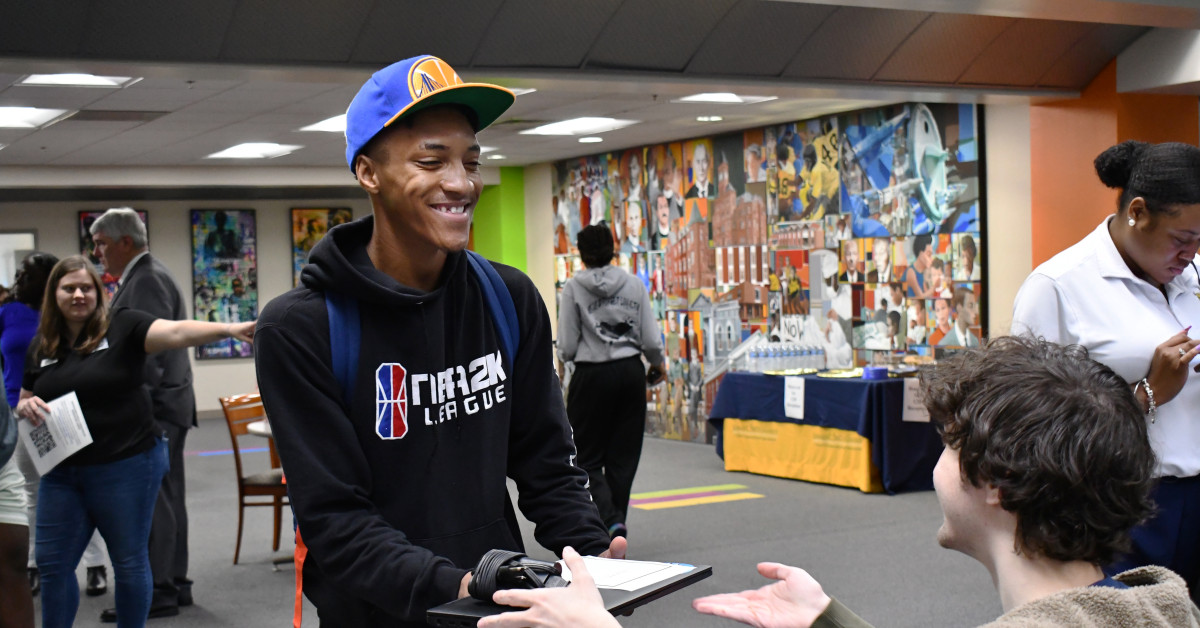 E2D Provides Laptops to Students at JCSU Free of Charge | Johnson C ...